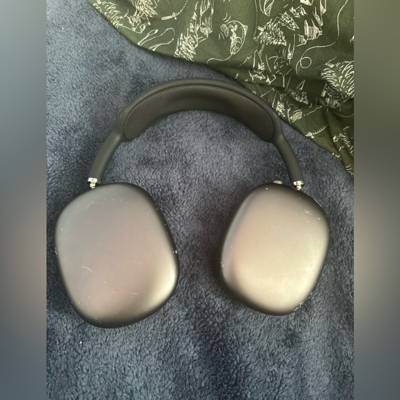 Apple | Headphones | Apple Airpod Maxes | Poshmark